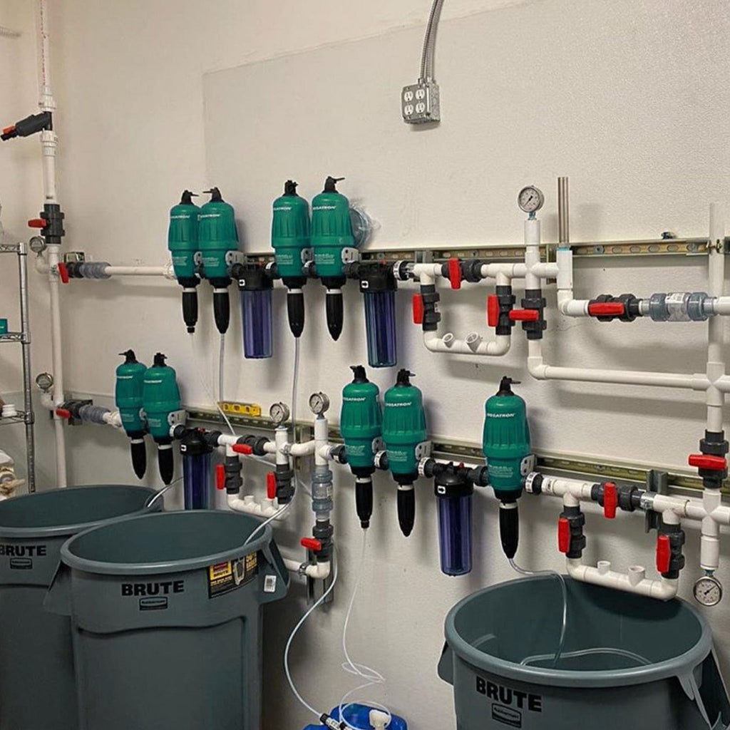 Dosatron Nutrient Injector